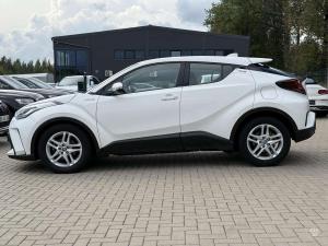 Белый Тойота C-HR 2022 в Вильнюс, объемом двигателя 1.80 л и пробегом 533 тыс. км за 12000 €, фото 11 на AUTOMOTO.COM.LV