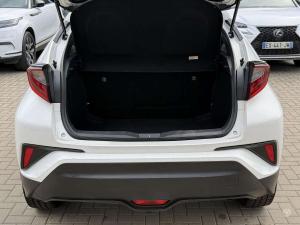 Белый Тойота C-HR 2022 в Вильнюс, объемом двигателя 1.80 л и пробегом 533 тыс. км за 12000 €, фото 15 на AUTOMOTO.COM.LV