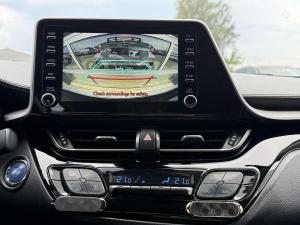 Белый Тойота C-HR 2022 в Вильнюс, объемом двигателя 1.80 л и пробегом 533 тыс. км за 12000 €, фото 52 на AUTOMOTO.COM.LV