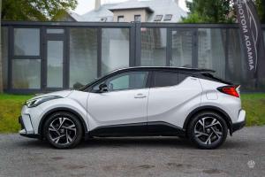 Balts Toyota C-HR 2022 Viļņa, ar dzinēja tilpumu 1.80 L un nobraukumu 49 tūkst. km par 23500 €, foto 9 vietnē AUTOMOTO.COM.LV