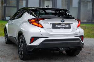 Balts Toyota C-HR 2022 Viļņa, ar dzinēja tilpumu 1.80 L un nobraukumu 49 tūkst. km par 23500 €, foto 15 vietnē AUTOMOTO.COM.LV