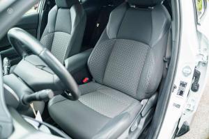 Balts Toyota C-HR 2022 Viļņa, ar dzinēja tilpumu 1.80 L un nobraukumu 49 tūkst. km par 23500 €, foto 20 vietnē AUTOMOTO.COM.LV