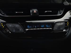 Белый Тойота C-HR 2022 в Аникщяй, объемом двигателя 1.80 л и пробегом 189 тыс. км за 13250 €, фото 11 на AUTOMOTO.COM.LV