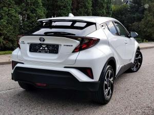 Белый Тойота C-HR 2022 в Аникщяй, объемом двигателя 1.80 л и пробегом 189 тыс. км за 13250 €, фото 5 на AUTOMOTO.COM.LV