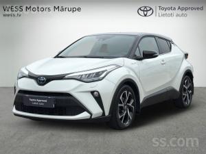 Balts Toyota C-HR 2022 Rīga, ar dzinēja tilpumu 1.80 L un nobraukumu 39 tūkst. km par 22990 €, foto  vietnē AUTOMOTO.COM.LV