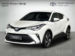 Balts Toyota C-HR 2023 Rīga, ar dzinēja tilpumu 1.80 L un nobraukumu 48 tūkst. km par 23990 €, foto  vietnē AUTOMOTO.COM.LV