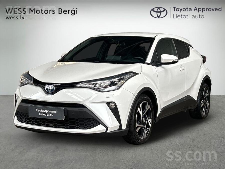 Balts Toyota C-HR 2023 Rīga, ar dzinēja tilpumu 1.80 L un nobraukumu 48 tūkst. km par 23990 €, foto 1 vietnē AUTOMOTO.COM.LV