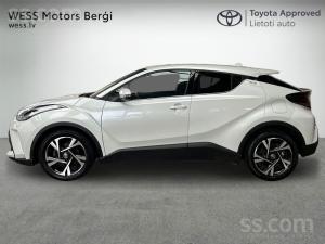 Balts Toyota C-HR 2023 Rīga, ar dzinēja tilpumu 1.80 L un nobraukumu 48 tūkst. km par 23990 €, foto 4 vietnē AUTOMOTO.COM.LV