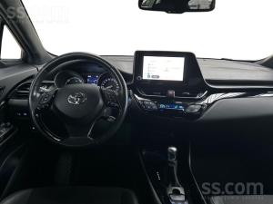Balts Toyota C-HR 2023 Rīga, ar dzinēja tilpumu 1.80 L un nobraukumu 48 tūkst. km par 23990 €, foto 9 vietnē AUTOMOTO.COM.LV