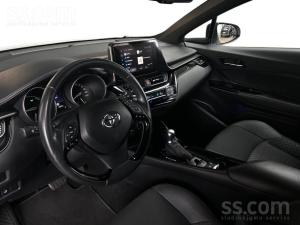 Balts Toyota C-HR 2023 Rīga, ar dzinēja tilpumu 1.80 L un nobraukumu 48 tūkst. km par 23990 €, foto 12 vietnē AUTOMOTO.COM.LV