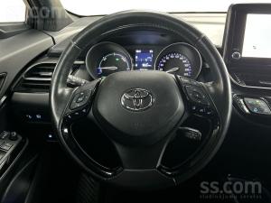 Balts Toyota C-HR 2023 Rīga, ar dzinēja tilpumu 1.80 L un nobraukumu 48 tūkst. km par 23990 €, foto 13 vietnē AUTOMOTO.COM.LV