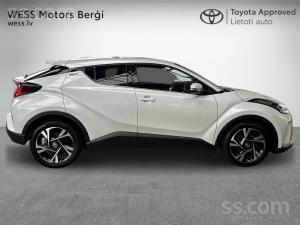 Balts Toyota C-HR 2023 Rīga, ar dzinēja tilpumu 1.80 L un nobraukumu 48 tūkst. km par 23990 €, foto 25 vietnē AUTOMOTO.COM.LV