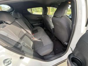 White Toyota C-HR 2023 in Panevezys, with an engine capacity of 1.80 L and mileage of 91 thousand km for 18200 €, photo 26 on AUTOMOTO.COM.LV