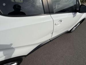 White Toyota C-HR 2023 in Panevezys, with an engine capacity of 1.80 L and mileage of 91 thousand km for 18200 €, photo 33 on AUTOMOTO.COM.LV