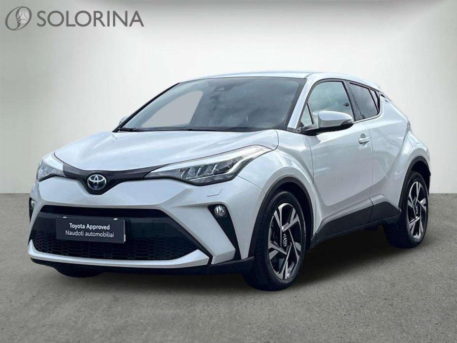 Белый Тойота C-HR 2023 в Клайпеда, объемом двигателя 1.80 л и пробегом 34 тыс. км за 25000 €, фото 1 на AUTOMOTO.COM.LV