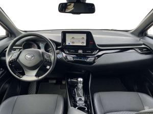 Белый Тойота C-HR 2023 в Клайпеда, объемом двигателя 1.80 л и пробегом 34 тыс. км за 25000 €, фото 9 на AUTOMOTO.COM.LV