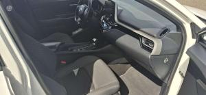 Белый Тойота C-HR 2023 в Паневежис, объемом двигателя 1.80 л и пробегом 187 тыс. км за 15500 €, фото 6 на AUTOMOTO.COM.LV