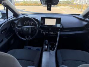 Белый Тойота C-HR 2024 в Вильнюс, объемом двигателя 1.80 л и пробегом 78 тыс. км за 24950 €, фото 26 на AUTOMOTO.COM.LV