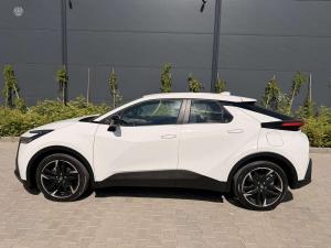 Balts Toyota C-HR 2024 Viļņa, ar dzinēja tilpumu 1.80 L un nobraukumu 78 tūkst. km par 24950 €, foto 6 vietnē AUTOMOTO.COM.LV