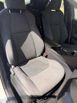 Balts Toyota C-HR 2024 Viļņa, ar dzinēja tilpumu 1.80 L un nobraukumu 78 tūkst. km par 24950 €, foto 17 vietnē AUTOMOTO.COM.LV