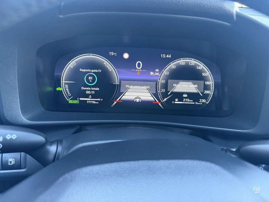 Balts Toyota C-HR 2024 Viļņa, ar dzinēja tilpumu 1.80 L un nobraukumu 78 tūkst. km par 24950 €, foto 35 vietnē AUTOMOTO.COM.LV