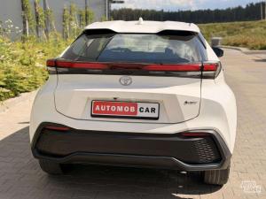 Белый Тойота C-HR 2024 в Вильнюс, объемом двигателя 1.80 л и пробегом 78 тыс. км за 24950 €, фото 9 на AUTOMOTO.COM.LV