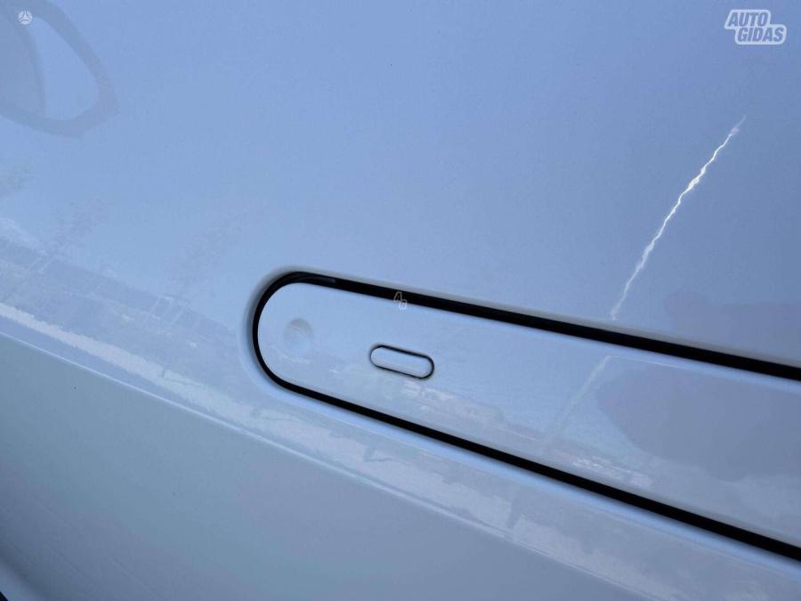 Белый Тойота C-HR 2024 в Вильнюс, объемом двигателя 2.00 л и пробегом 57 тыс. км за 31350 €, фото 11 на AUTOMOTO.COM.LV