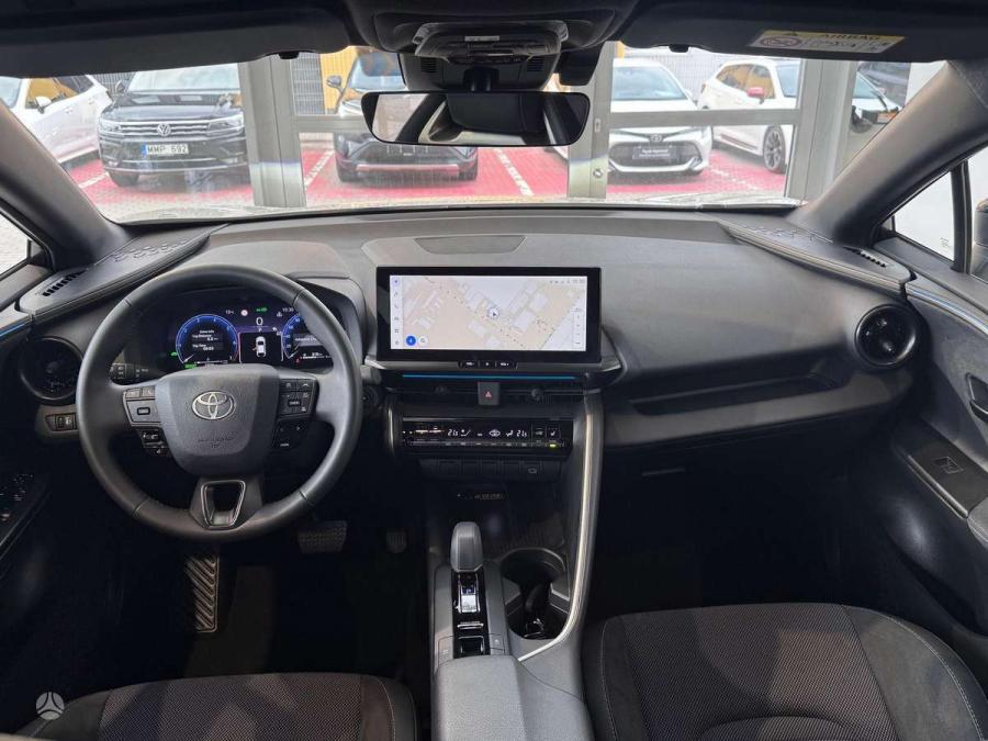 Белый Тойота C-HR 2024 в Шяуляй, объемом двигателя 1.80 л и пробегом 14 тыс. км за 28900 €, фото 16 на AUTOMOTO.COM.LV
