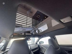 Белый Тойота C-HR 2024 в Шяуляй, объемом двигателя 1.80 л и пробегом 14 тыс. км за 28900 €, фото 33 на AUTOMOTO.COM.LV