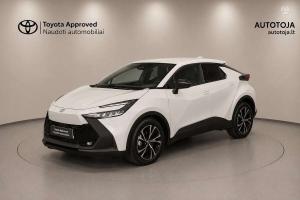 Белый Тойота C-HR 2024 в Каунас, объемом двигателя 1.80 л и пробегом 49 тыс. км за 27500 €, фото  на AUTOMOTO.COM.LV