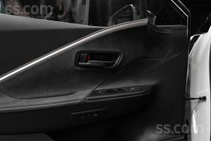 Белый Тойота C-HR 2024 в Рига, объемом двигателя 1.80 л и пробегом 23 тыс. км за 29900 €, фото 15 на AUTOMOTO.COM.LV