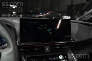 Белый Тойота C-HR 2024 в Рига, объемом двигателя 1.80 л и пробегом 23 тыс. км за 29900 €, фото 26 на AUTOMOTO.COM.LV