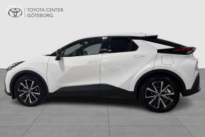 Белый Тойота C-HR 2025 в Каунас, объемом двигателя 0.00 л и пробегом 11 тыс. км за 34944 €, фото 4 на AUTOMOTO.COM.LV