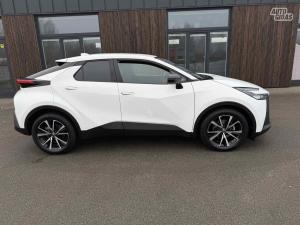 Balts Toyota C-HR 2025 Šauļi, ar dzinēja tilpumu 1.80 L un nobraukumu 23 tūkst. km par 27500 €, foto 9 vietnē AUTOMOTO.COM.LV