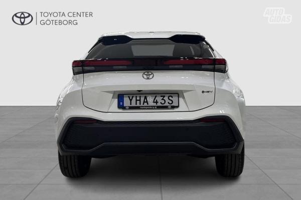 Balts Toyota C-HR 2025 Kauņa, ar dzinēja tilpumu 0.00 L un nobraukumu 11 tūkst. km par 35203 €, foto 5 vietnē AUTOMOTO.COM.LV