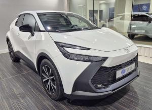 White Toyota C-HR 2025 in Siauliai, with an engine capacity of 1.80 L and mileage of 24 thousand km for 27500 €, photo  on AUTOMOTO.COM.LV