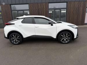 Balts Toyota C-HR 2025 Klaipėda, ar dzinēja tilpumu 2.00 L un nobraukumu 23 tūkst. km par 31000 €, foto 6 vietnē AUTOMOTO.COM.LV
