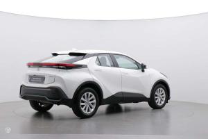 Белый Тойота C-HR 2025 в Вильнюс, объемом двигателя 1.80 л и пробегом 23 тыс. км за 26500 €, фото 3 на AUTOMOTO.COM.LV