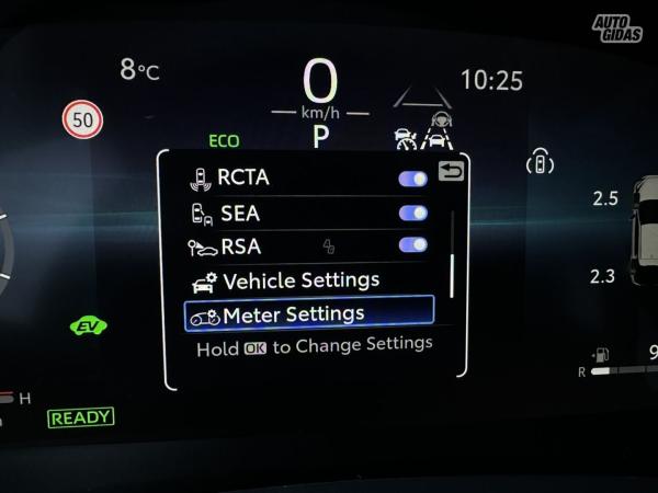 Balts Toyota C-HR 2025 Avižieniai, ar dzinēja tilpumu 1.80 L un nobraukumu 24 tūkst. km par 25950 €, foto 9 vietnē AUTOMOTO.COM.LV