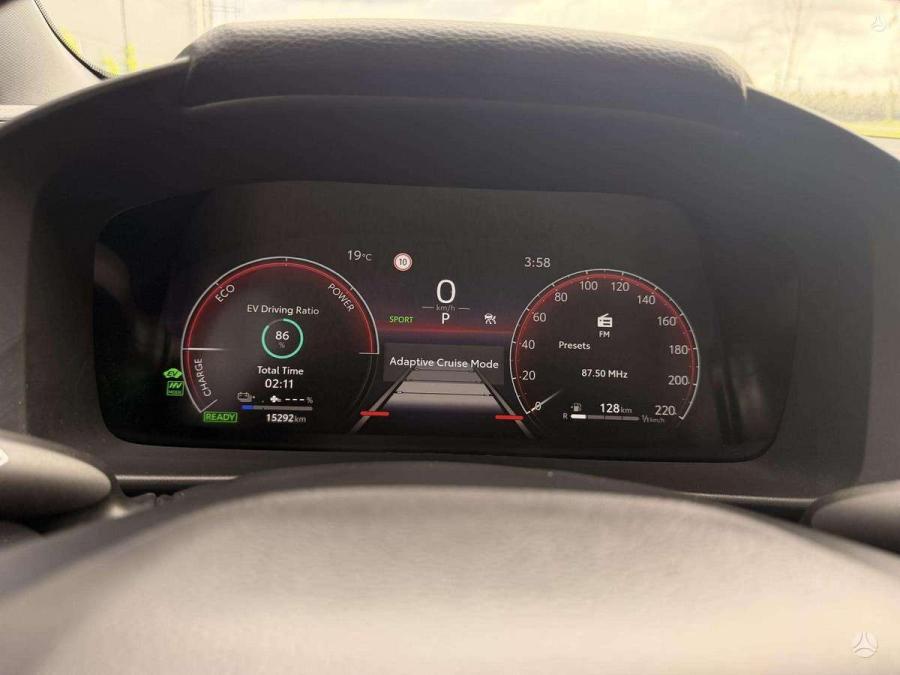 Белый Тойота C-HR 2025 в Вильнюс, объемом двигателя 1.99 л и пробегом 15 тыс. км за 33500 €, фото 29 на AUTOMOTO.COM.LV