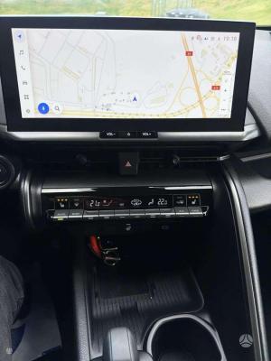 Белый Тойота C-HR 2025 в Вильнюс, объемом двигателя 1.99 л и пробегом 8 тыс. км за 33900 €, фото 40 на AUTOMOTO.COM.LV