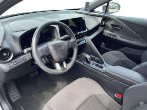White Toyota C-HR 2025 in Klaipeda, with an engine capacity of 0.00 L and mileage of 39 thousand km for 26500 €, photo 12 on AUTOMOTO.COM.LV