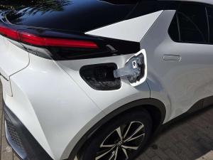 Balts Toyota C-HR 2025 Viļņa, ar dzinēja tilpumu 1.99 L un nobraukumu 24 tūkst. km par 29000 €, foto 13 vietnē AUTOMOTO.COM.LV