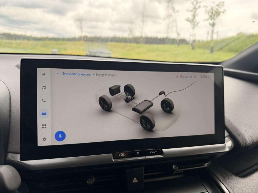 Balts Toyota C-HR 2025 Viļņa, ar dzinēja tilpumu 2.00 L un nobraukumu 15 tūkst. km par 33500 €, foto 30 vietnē AUTOMOTO.COM.LV