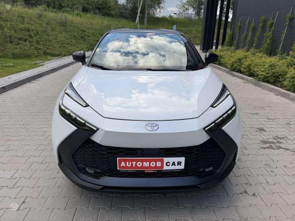 Белый Тойота C-HR 2025 в Вильнюс, объемом двигателя 1.99 л и пробегом 8 тыс. км за 32900 €, фото 6 на AUTOMOTO.COM.LV
