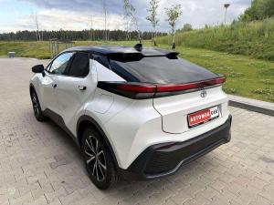 Balts Toyota C-HR 2025 Viļņa, ar dzinēja tilpumu 1.99 L un nobraukumu 8 tūkst. km par 32900 €, foto 16 vietnē AUTOMOTO.COM.LV