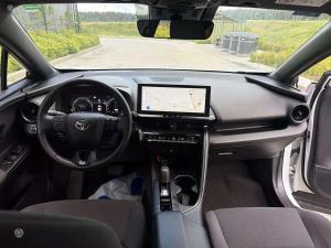 Balts Toyota C-HR 2025 Viļņa, ar dzinēja tilpumu 1.99 L un nobraukumu 8 tūkst. km par 32900 €, foto 25 vietnē AUTOMOTO.COM.LV