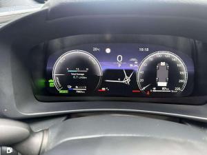 Balts Toyota C-HR 2025 Viļņa, ar dzinēja tilpumu 1.99 L un nobraukumu 8 tūkst. km par 32900 €, foto 38 vietnē AUTOMOTO.COM.LV