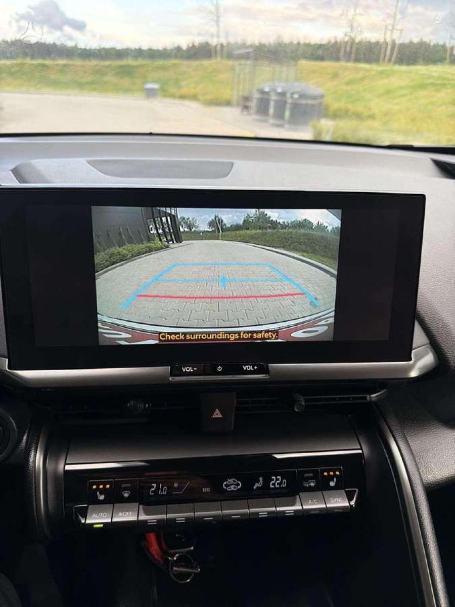Balts Toyota C-HR 2025 Viļņa, ar dzinēja tilpumu 1.99 L un nobraukumu 8 tūkst. km par 32900 €, foto 41 vietnē AUTOMOTO.COM.LV