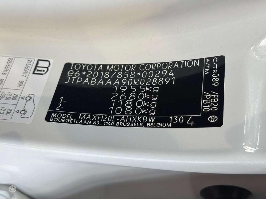 Balts Toyota C-HR 2025 Šauļi, ar dzinēja tilpumu 1.99 L un nobraukumu 10 tūkst. km par 31900 €, foto 29 vietnē AUTOMOTO.COM.LV